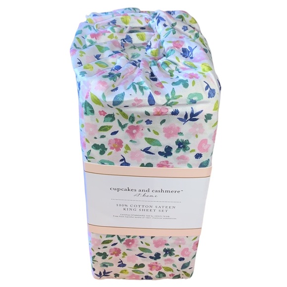 cupcakes & cashmere | Bedding | Cupcakes And Cashmere 0 Cotton Floral ...
